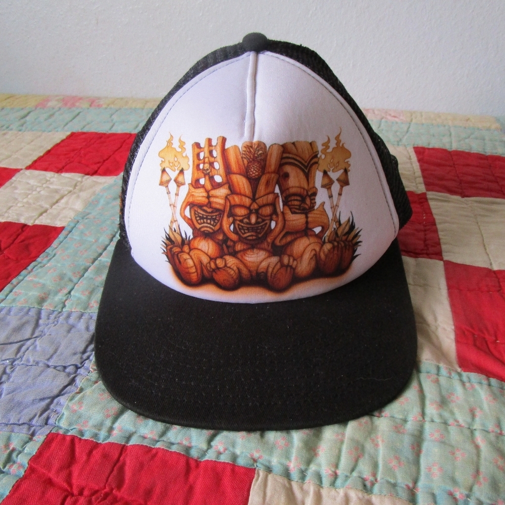 Hawaiian Cap Tiki No Evil Dennis Mathewson - Gem